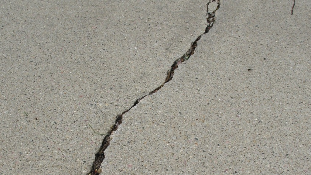 Crack Width Check in Raft Foundations – The Structural World